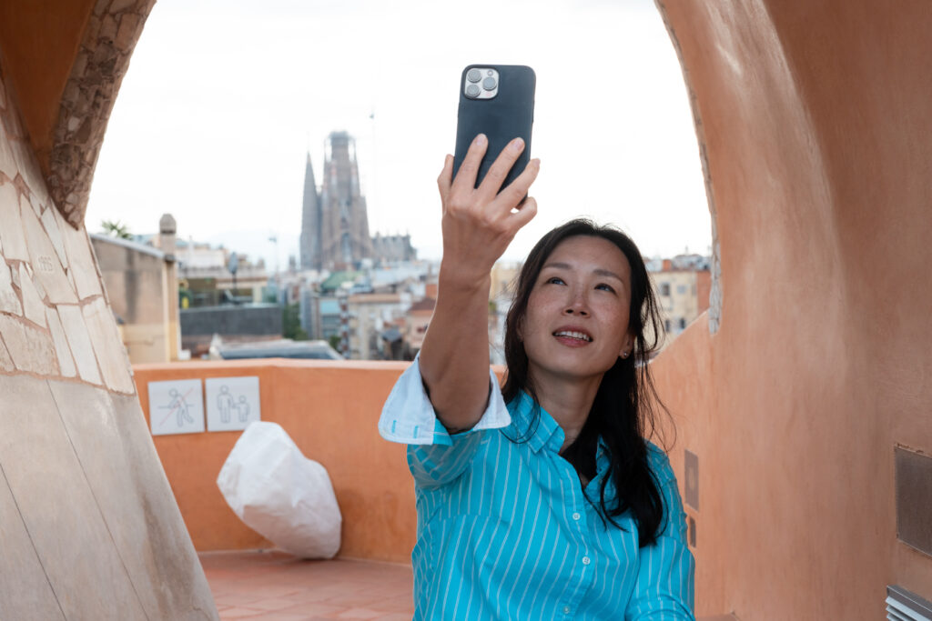 Best Internet Data Plan To Travel | The Touring Pandas